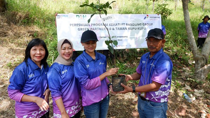 Pertamina Patra Niaga Regional JBB Resmikan Taman Kupu-Kupu di ... Pertamina Patra Niaga Regional JBB Resmikan Taman Kupu-Kupu di ...
